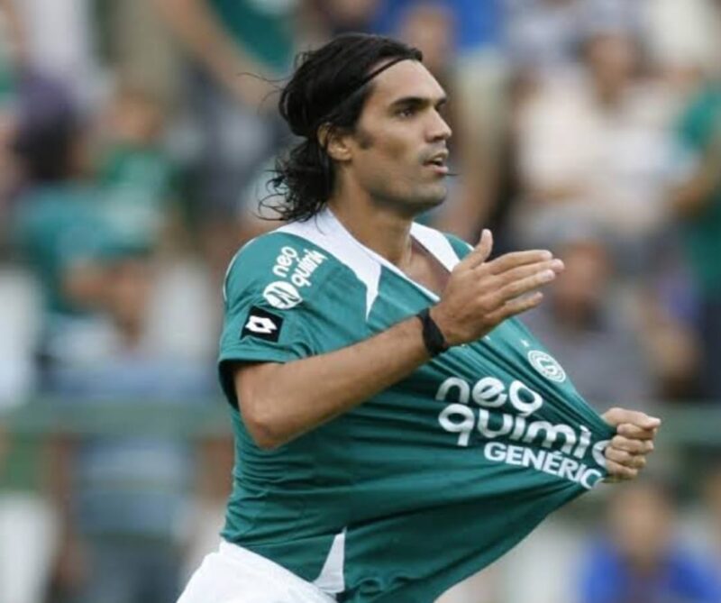 Eterno F9! Ídolo do Goiás, Fernandão completaria 45 anos neste sábado ...
